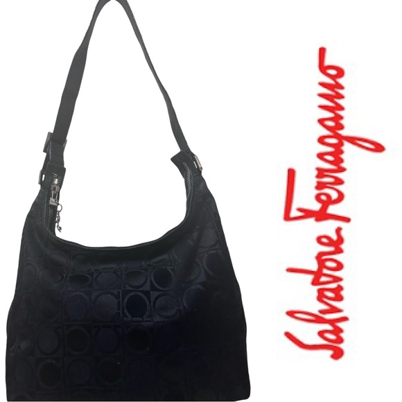 Salvatore Ferragamo | Bags | Authentic Salvatore Ferragamo Gancini ...